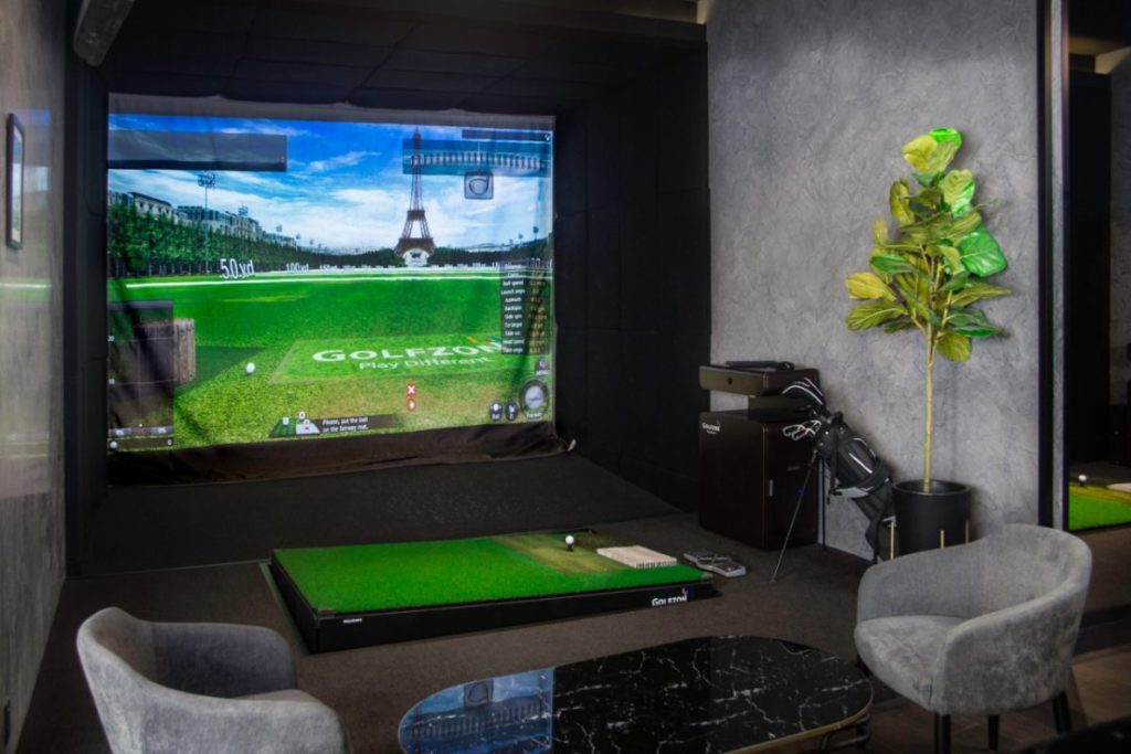 Simuladores Golfzon Archivos - Mulligan's Golf Bar & Restaurant